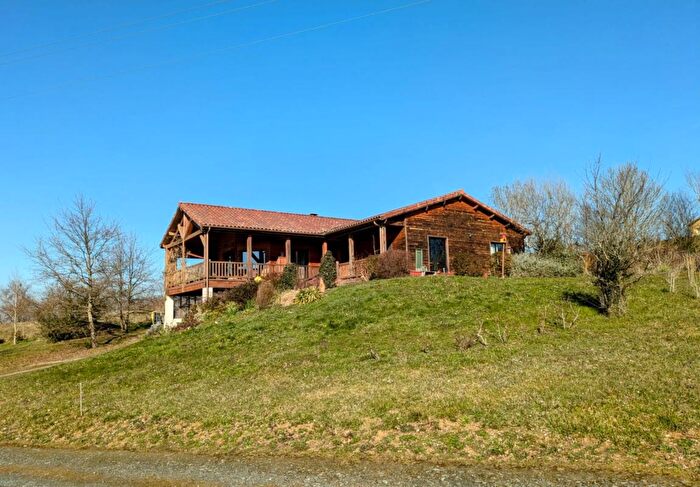 Maison à vendre - Plaisance - 6 pièces - 4 chambres