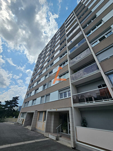Appartement à vendre - Saint-Étienne, La Métare, Le Portail Rouge, Fauriel, Villeboeuf - 2 pièces - 1 chambre