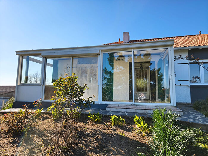 Maison à vendre - Bressuire, Villabé - 6 pièces - 4 chambres