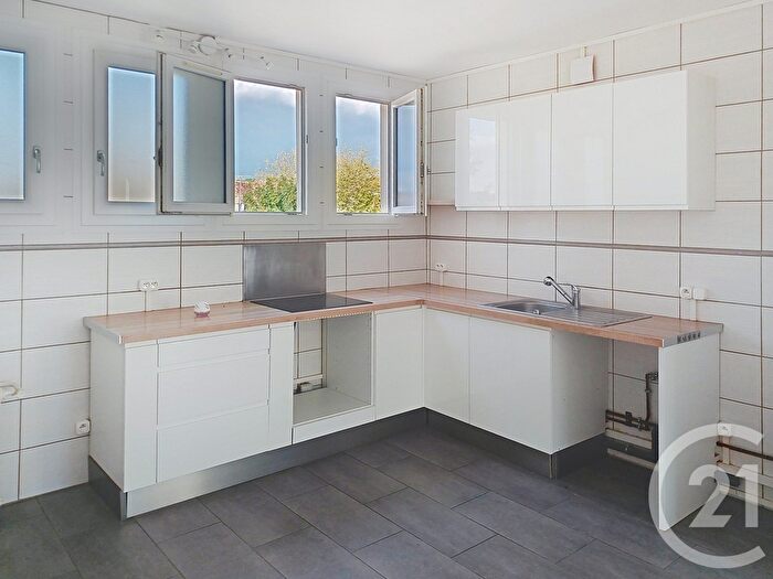 Appartement à vendre - Provins, Centre-ville - 4 pièces - 3 chambres