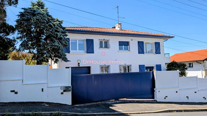 Maison 7 pièces à Hendaye, Lissardy, à vendre