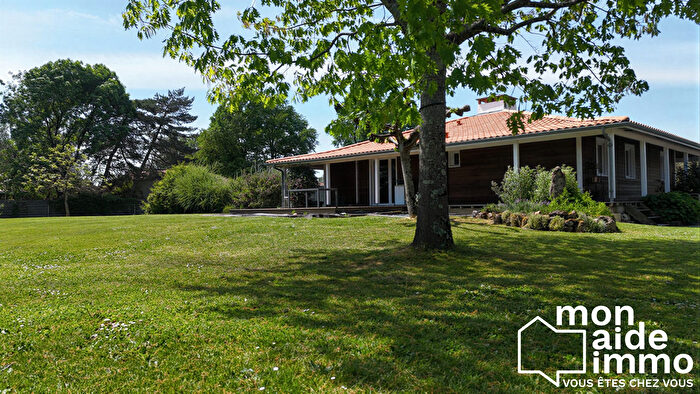Maison à vendre - Saint-Léon - 5 pièces - 3 chambres