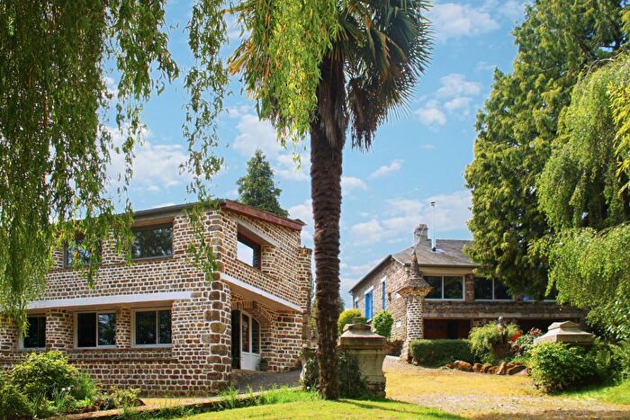 Maison à vendre - Gesvres - 13 pièces - 8 chambres