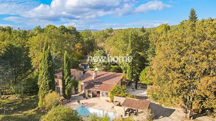 Maison à vendre - Callian - 6 pièces - 5 chambres