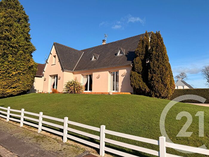 Maison à vendre - La Haye-Pesnel - 8 pièces - 5 chambres