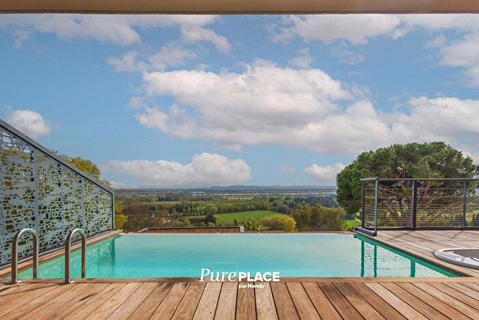 Appartement 3 pièces à vendre à Villeneuve-lès-Avignon, Centre-ville, Stade