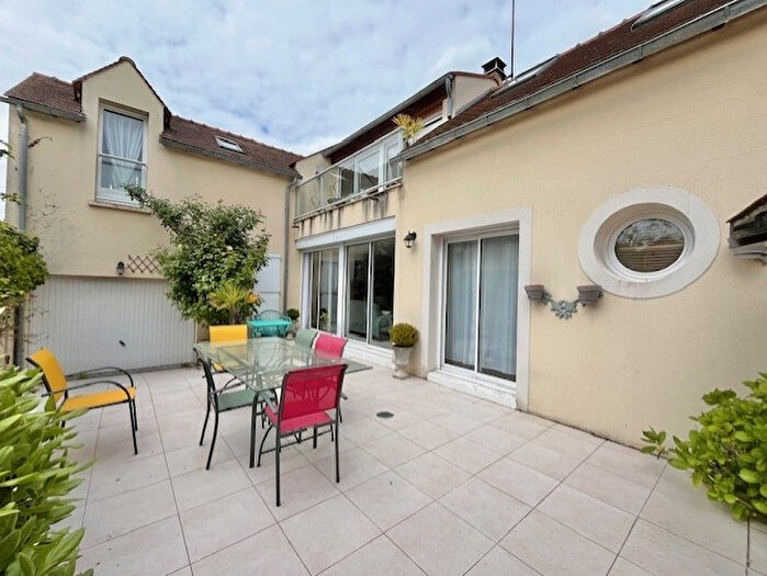 Maison 6 pièces à vendre - Cernay-la-Ville