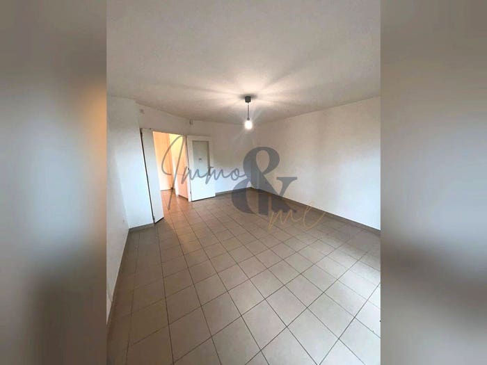Langevin-Thorez-Farge, Trappes : Appartement 2 pièces à louer