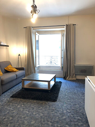 Appartement à louer - Angers, Centre-ville, La Fayette - 1 pièce