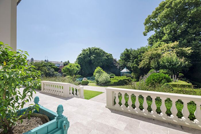 Maison à vendre - Quartiers Sud-Est, La Poterie - 7 pièces - 4 chambres