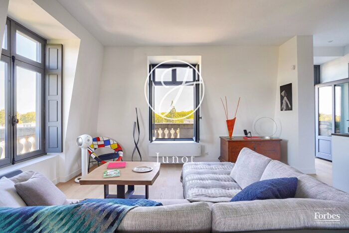Maisons-Laffitte, Centre-ville - Appartement 4 pièces à vendre