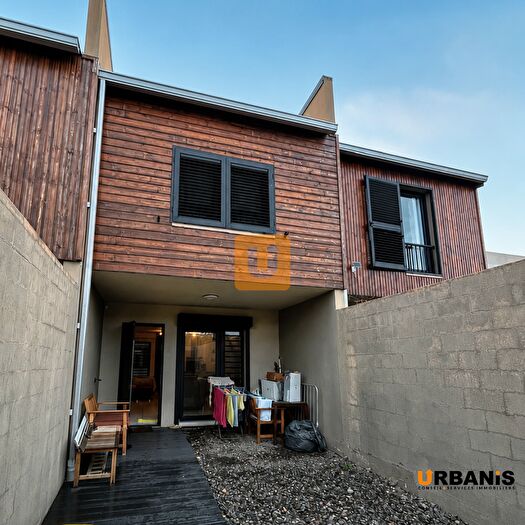 Maison 4 pièces à vendre - Le Port, Centre-ville