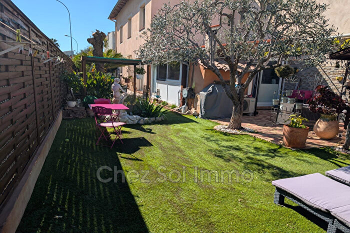 Cagnes-sur-Mer, La Gare, Les Plans, Hippodrome - Maison 3 pièces à vendre