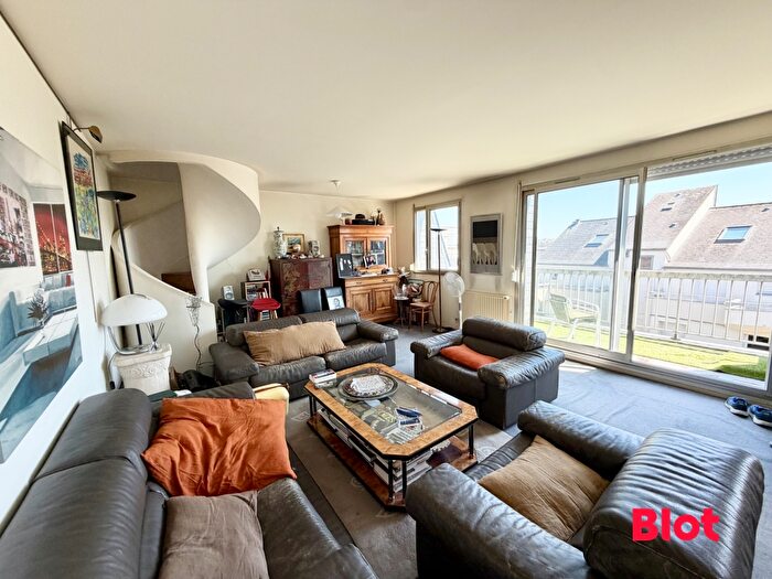 Appartement 6 pièces à vendre à Quartiers Ouest, Arsenal, Redon