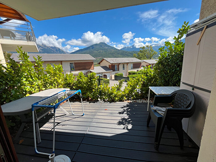 Appartement à vendre - Embrun - 2 pièces - 1 chambre