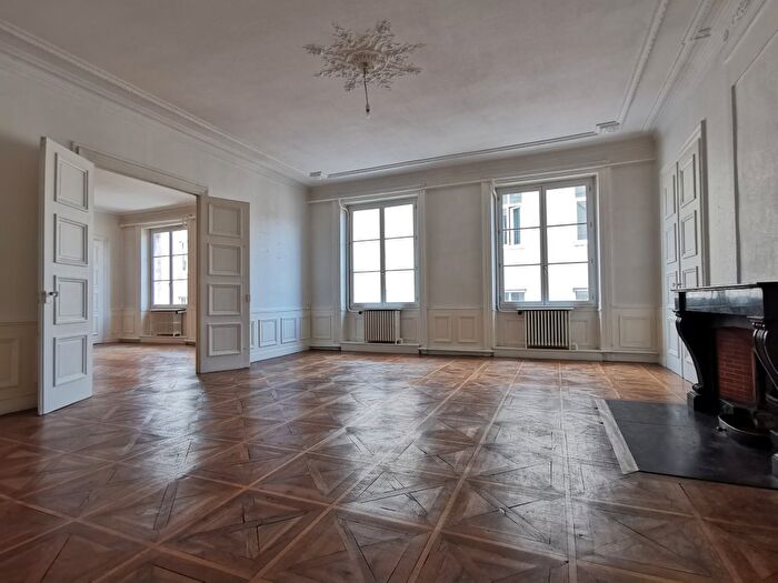 Appartement 6 pièces à louer à Saint-Étienne, Centre-ville, Peuple, Chavanelle