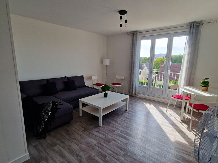 Compiègne, Royallieu, Village - Appartement 3 pièces à louer
