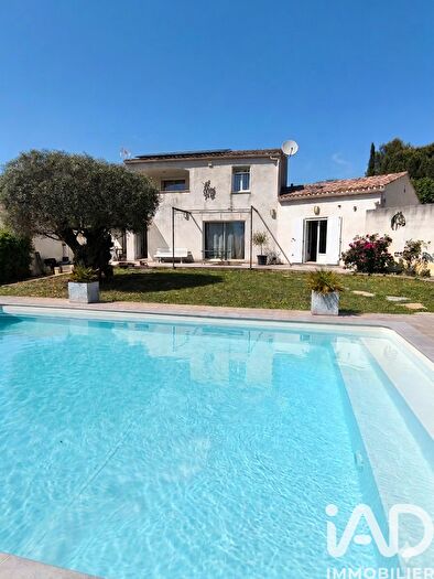 Maison 5 pièces à Lédenon, à vendre