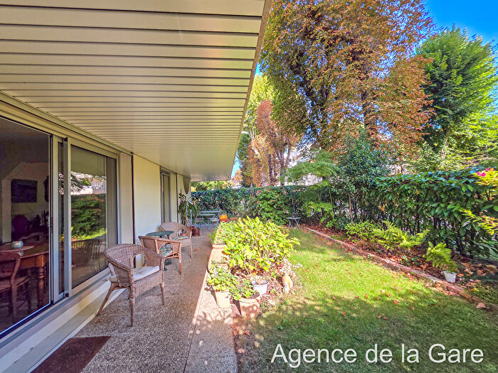 Maisons-Laffitte, Ouest : Appartement 5 pièces à vendre