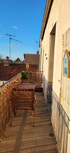 Appartement à louer - Bourges - 2 pièces - 1 chambre