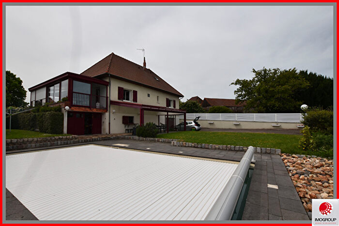 Maison à vendre - Saint-Rémy-en-Rollat - 6 pièces - 3 chambres