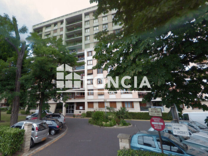 Appartement à vendre - Eaubonne, Mont dEaubonne - 4 pièces - 2 chambres