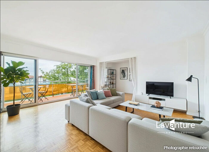 Appartement à vendre - Le Plessis-Robinson, Malabry - 5 pièces - 3 chambres