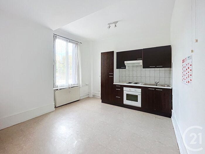 Appartement à louer - Montbéliard, Centre-ville, Prairie, Batteries du Parc, Charmontet - 2 pièces - 1 chambre