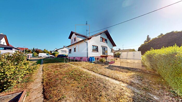 Niederrdern, Niederroedern : Maison 8 pièces à vendre