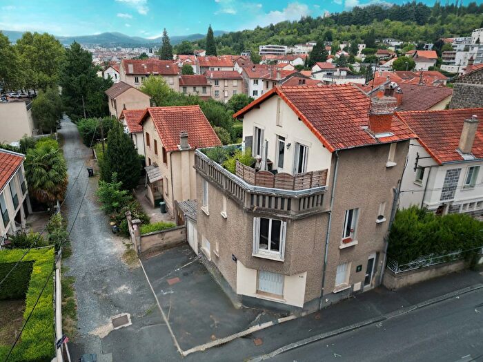 Appartement à vendre - Clermont-Ferrand, Cotes de Clermont - 3 pièces - 2 chambres