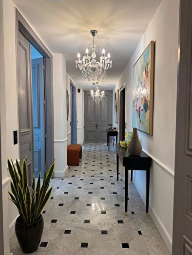 Cannes, Croix des Gardes - Appartement 4 pièces à vendre