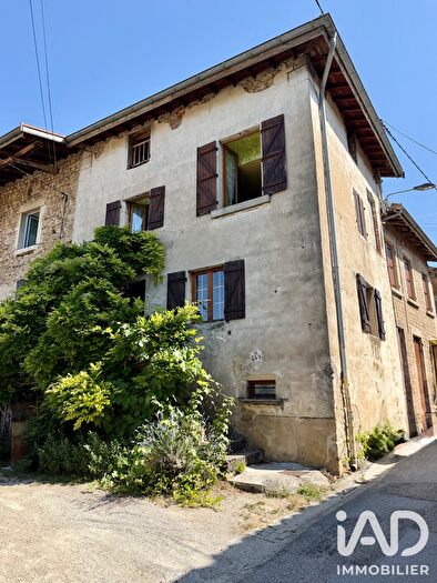 Maison 3 pièces à vendre à Saint-Jean-le-Vieux