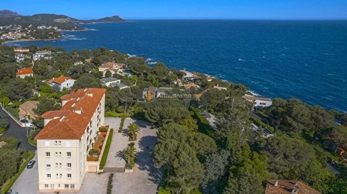 Appartement 4 pièces à vendre à Saint-Raphaël, Santa-Lucia