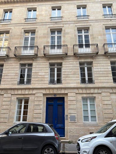 Jardin Public, Bordeaux : Appartement 2 pièces à louer