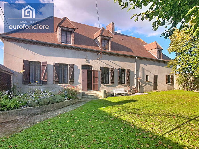 Maison à vendre - Palis - 6 pièces - 4 chambres