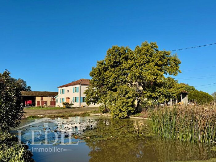 Maison à vendre - Ramouzens - 9 pièces - 8 chambres