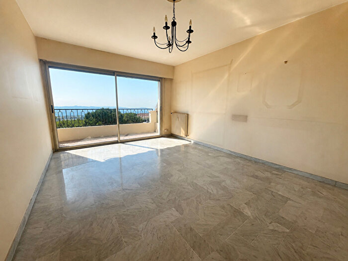 Appartement 2 pièces à vendre à Grasse, Magagnosc, Saint-Mathieu