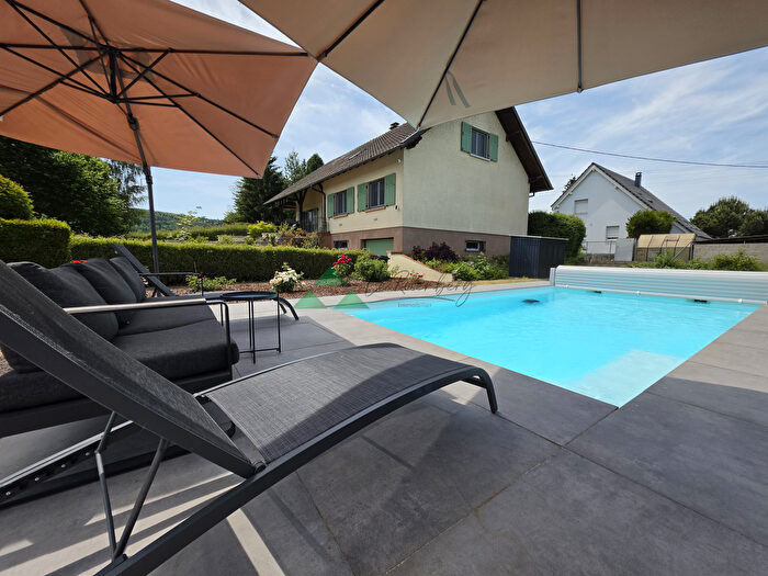 Maison 8 pièces à Fislis, à vendre