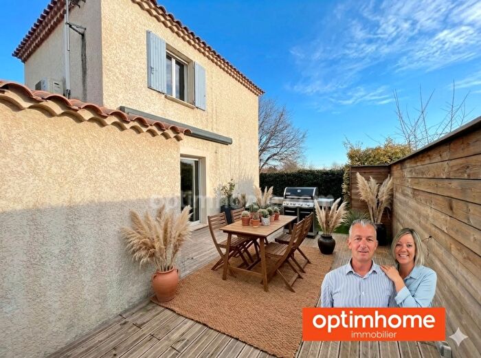 Maison à vendre - Nîmes, Route dArles - 4 pièces - 3 chambres