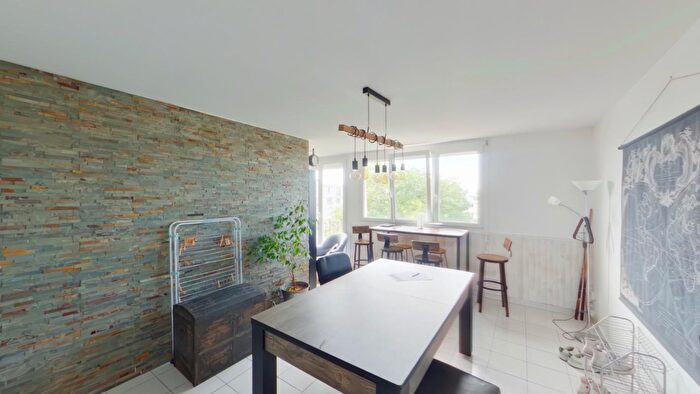 Appartement à louer - Tours, Saint-Symphorien - 3 pièces - 2 chambres