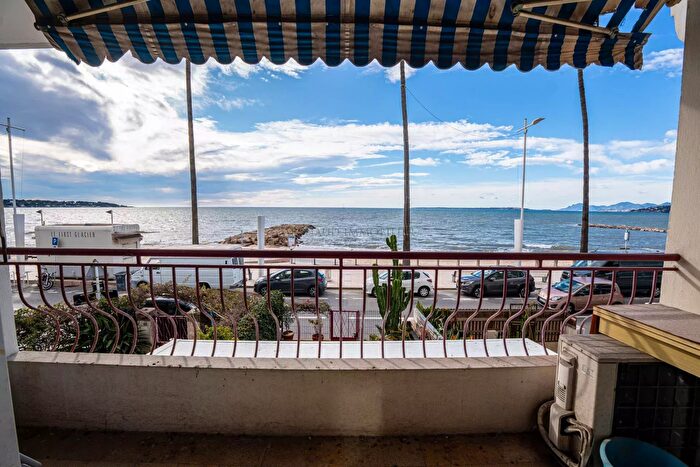 Appartement à vendre - Antibes, Juan-les-Pins, Le Cap - 2 pièces - 1 chambre