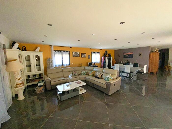 Maison à vendre - Gramat - 6 pièces - 4 chambres