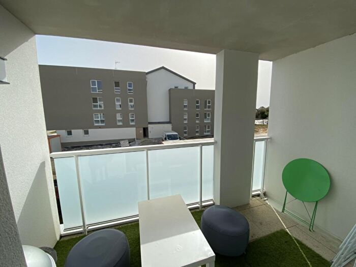 Appartement à louer - Chartres-de-Bretagne - 2 pièces - 1 chambre