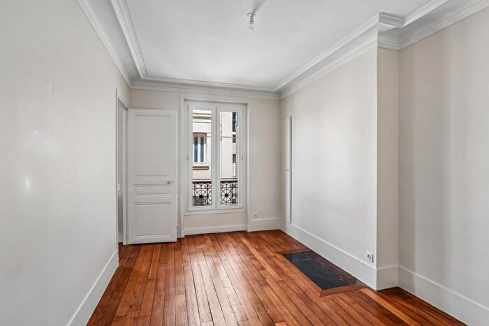 Appartement 2 pièces à vendre - Paris 15ème, Cambronne, Garibaldi