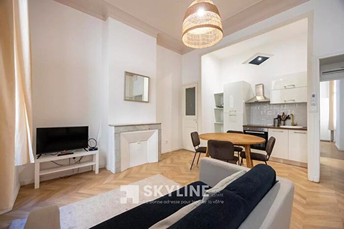 Appartement à vendre - Marseille e , La Joliette - 3 pièces - 2 chambres