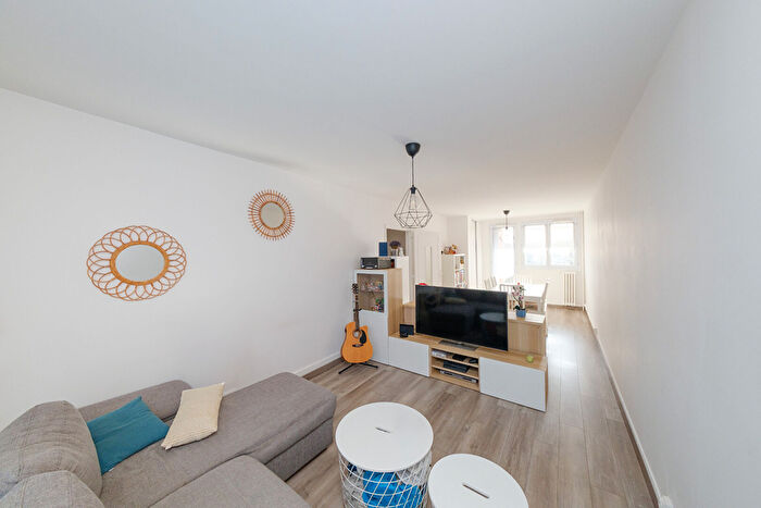 Appartement à vendre - Saint-Cyr-lécole, Epi dOr - 5 pièces - 3 chambres