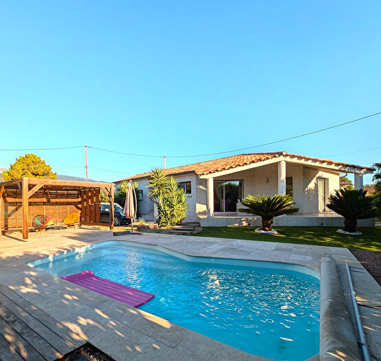 Prunelli-di-Fiumorbo : Maison 4 pièces à vendre