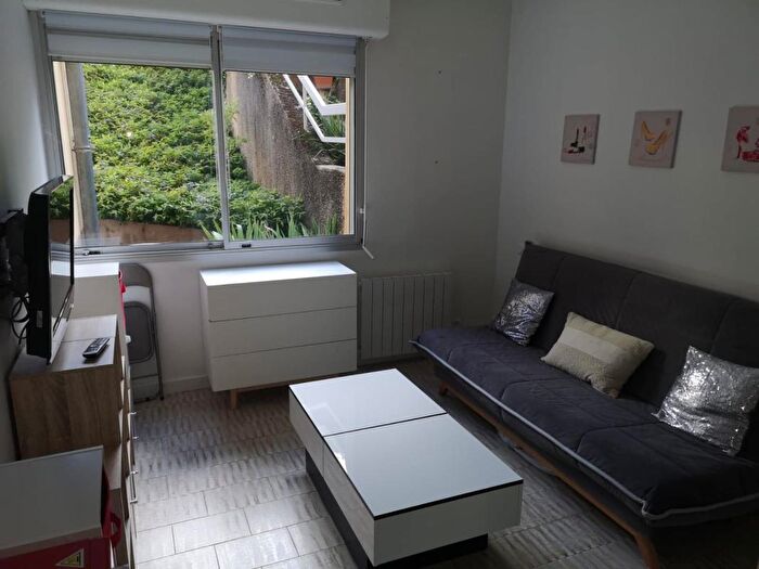 Appartement 1 pièce à Rodez, Gare, Le Faubourg, à louer
