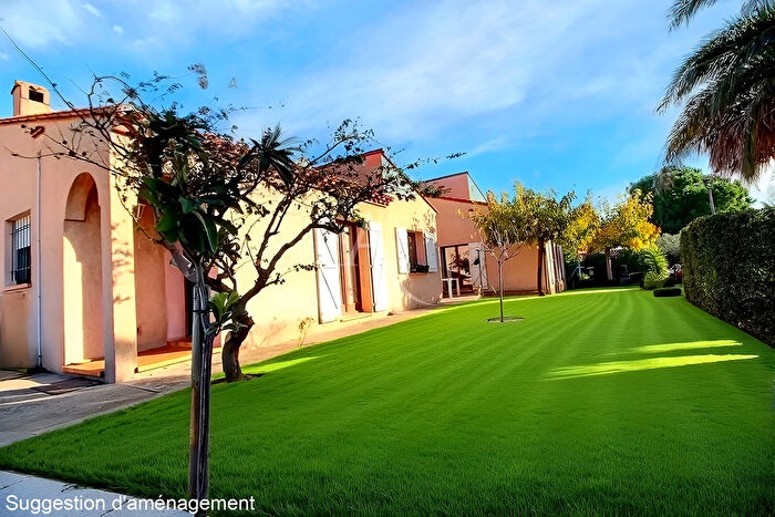 Maison à vendre - Cabestany - 7 pièces - 5 chambres