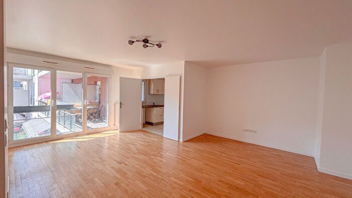 Nanterre, Parc Nord : Appartement 3 pièces à louer
